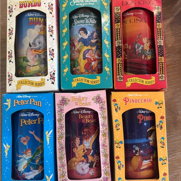 Disney | Dining | Vintage Disney Collector Series Cups 994 In Boxes ...